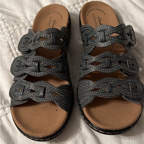 Clarks | Shoes | Clark Sandals | Poshmark
